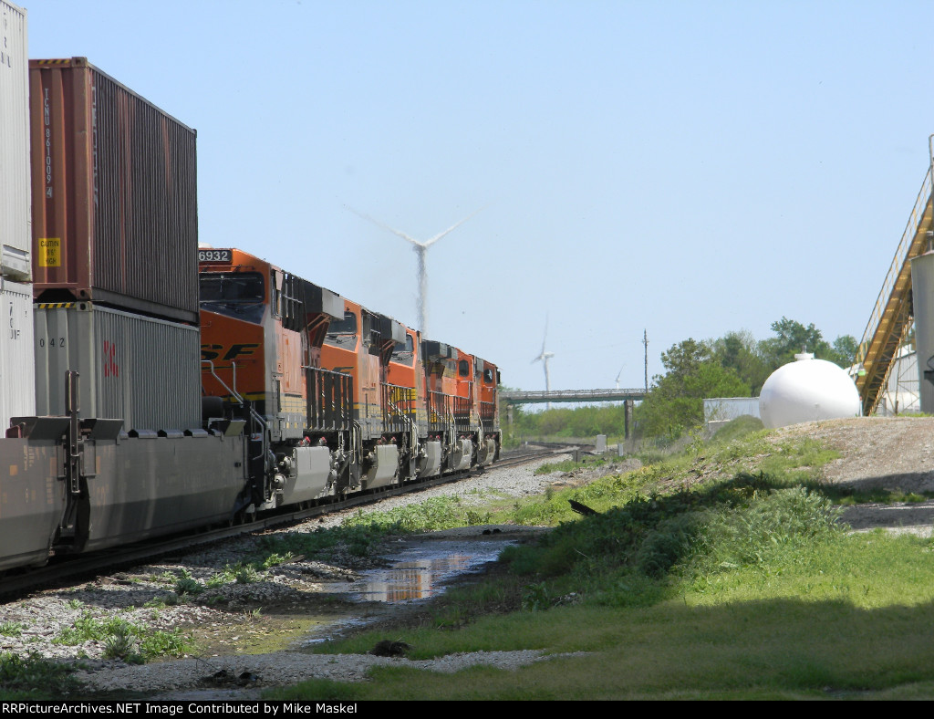 BNSF 7495